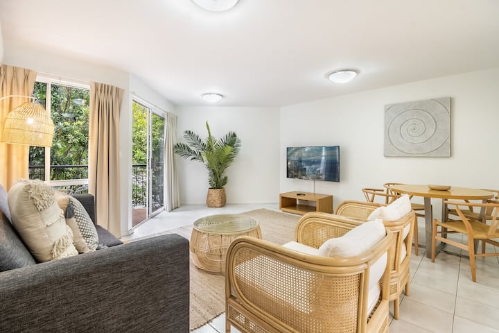 Two Bedroom Apartment - Close To Town And Beach - Byron Bay