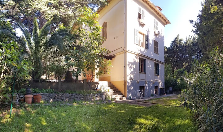Cimiez - Maison Dans Parc Privé Proche Du Centre - Niza