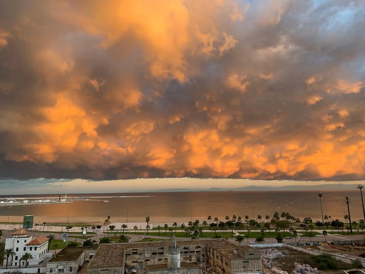 Remote Work & Vue Mer, Plage & Restaurants à 5 Min - Tangier