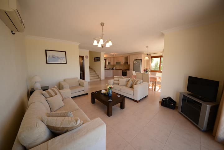 Recently Upgraded Luxury Villa With Private Heated Pool And Views Of Kalkan Bay - Kalkan