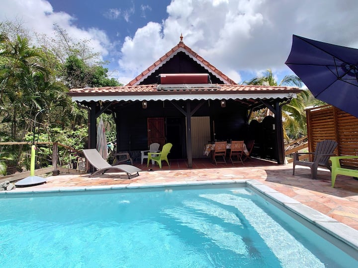 Cottage Pitaya
Piscine Privée
Plage à 800m - Martinique