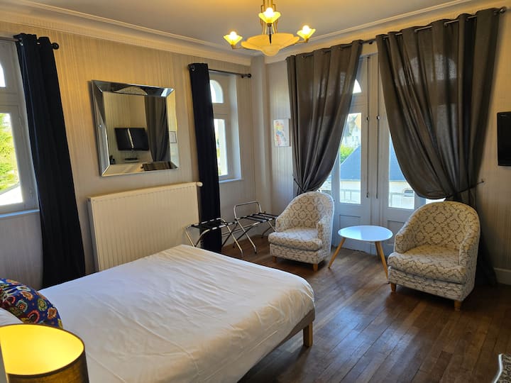 Chambre 3 Terrasse Vue Cathédrale - Bayeux