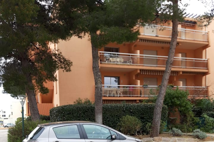 Appartement Aan Zee Met Zandstrand - La Favière - 博爾默勒米莫薩