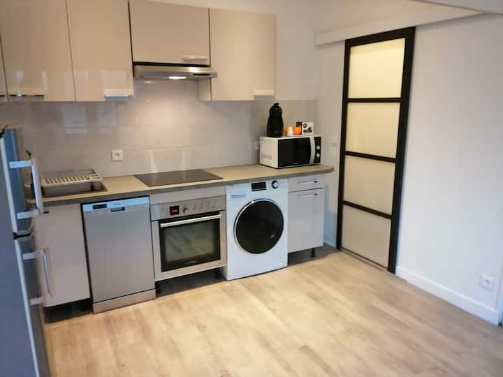 Geneva Border, Cosy Home - Gaillard