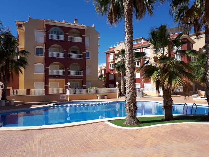 Gorgeous Ground Floor Apartment - Puerto Marina - Los Alcázares