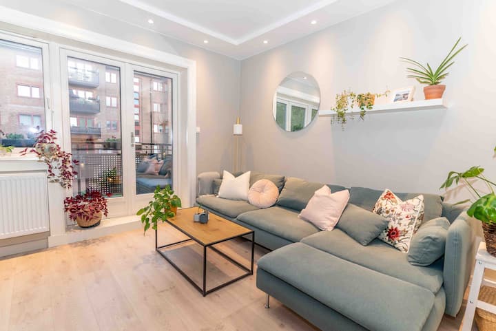 Cozy Riverside Apartment At Bjølsen - Oslo