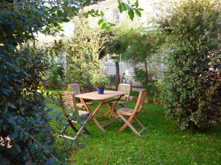 Casa Ginestra, By The Sea And Private Garden - Marina di Pietrasanta