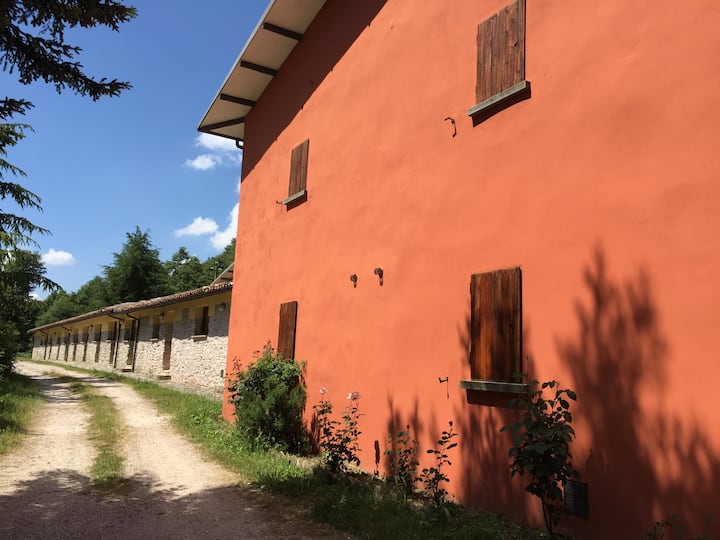 Country Lucaia 27 Posti - Italie