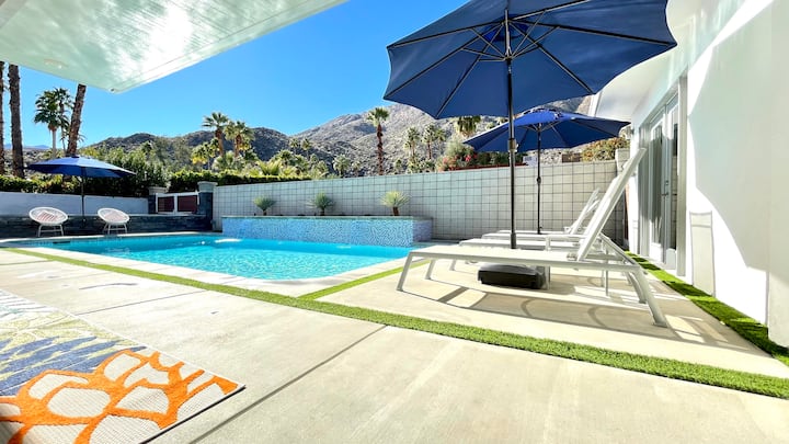 Fantastic Midcentury Modern, Pool, Views, Privacy! - Palm Springs, CA