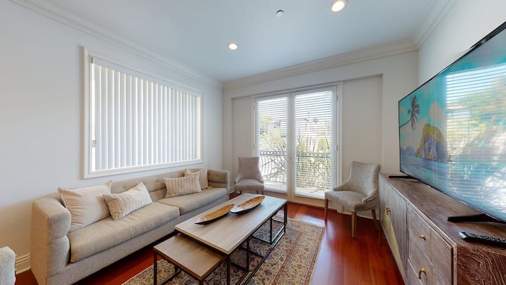 European Style Beverly Hills Condo - West Hollywood, CA
