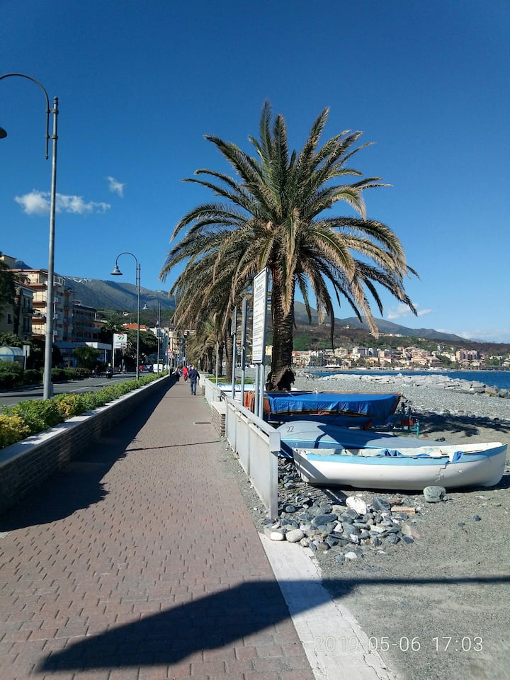 Appartamento A 30 Mt Dal Mare Terrazzo Vista Mare - Arenzano