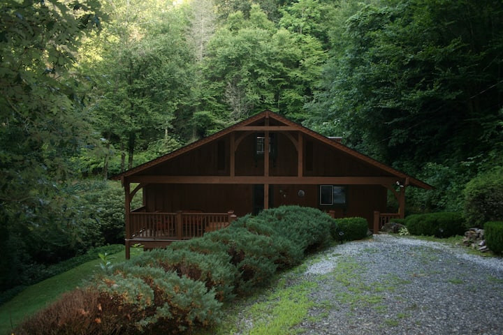 Unique Waterfall Cabin - Cabins for Rent in Cashiers, North Carolina ...