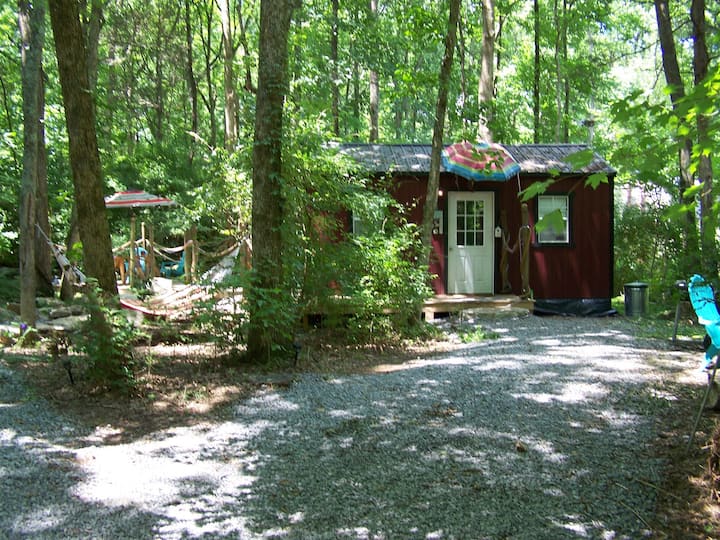 The Sedona Tiny House - Winter Rates! - Old Hickory Lake, TN
