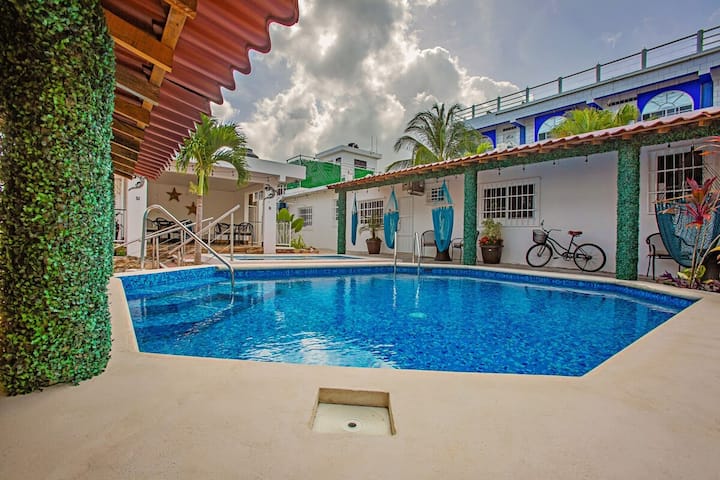Close To Everything In The Heart Of Cozumel - Cozumel