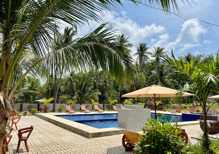 Private Relaxation Getaway Resort - Taal