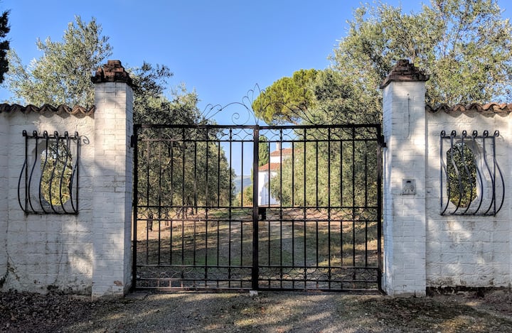 Entire Villa Exclusively Yours In Tuscany - Poggibonsi