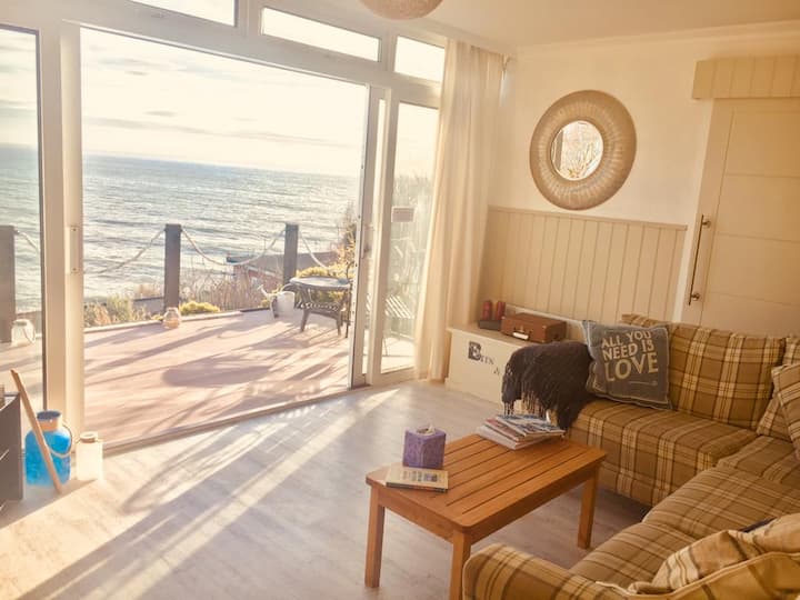 Serendipity - A Stunning Sea View Villa - Isle of Wight