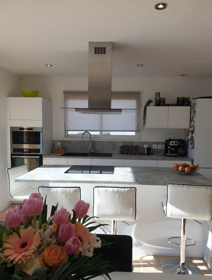 Chambres Confort+ Parking Proche Plage & Perpignan - Rivesaltes