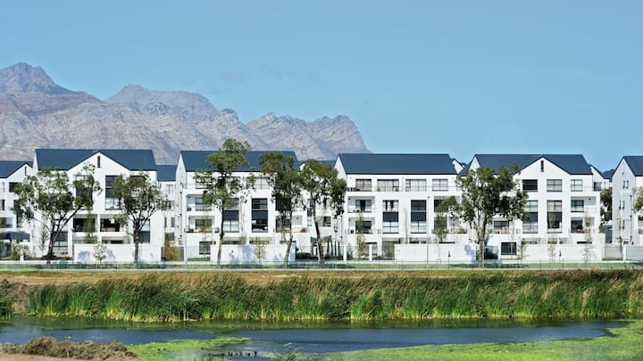 Liz's Place - Somerset West