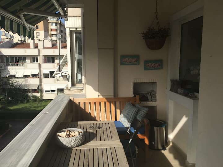 Family House - Adalar