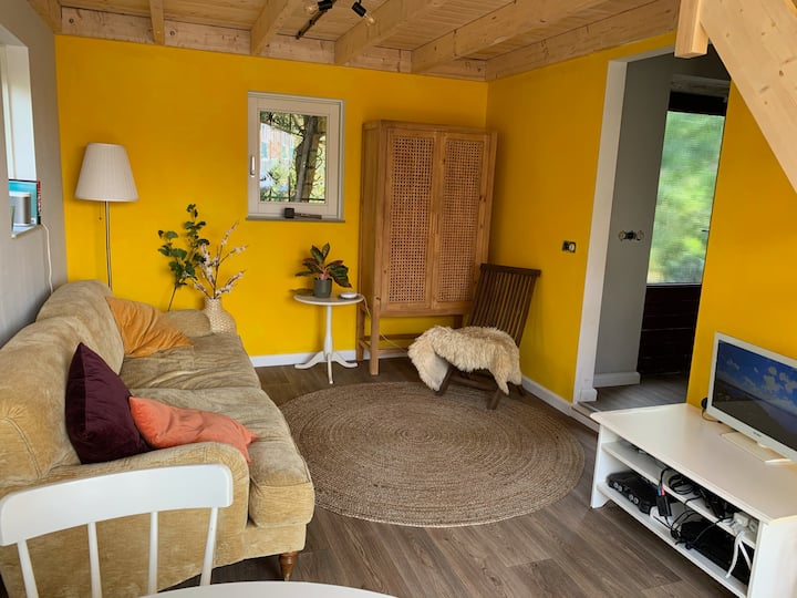 Romantic Tiny House In Weesp Nearby Amsterdam - Amsterdam