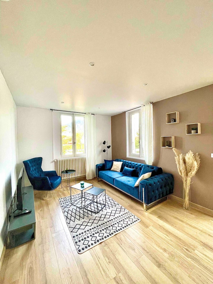 Grand T3, Terrasse, Parking - Annecy-le-Vieux