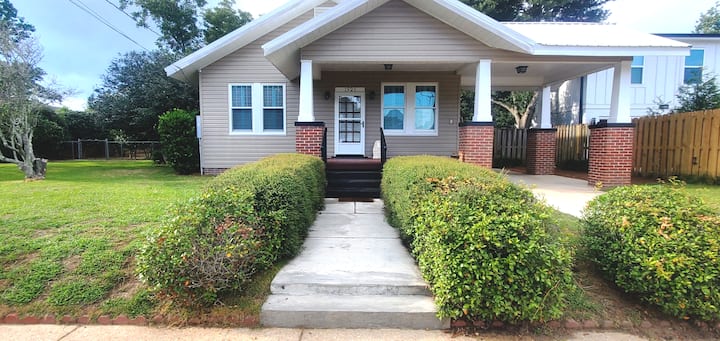 The Magnolia Home In East Hill!
Unique New Rental! - Pensacola, FL