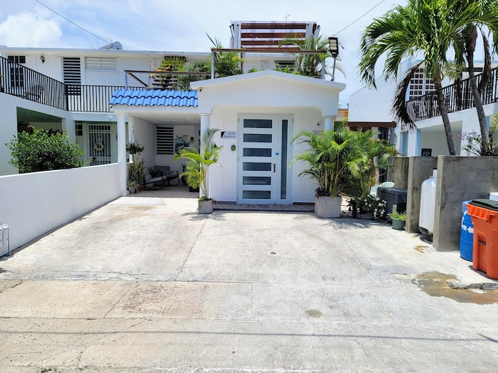 Casa Playa 23 •Beach Walking Distance• - Rincón