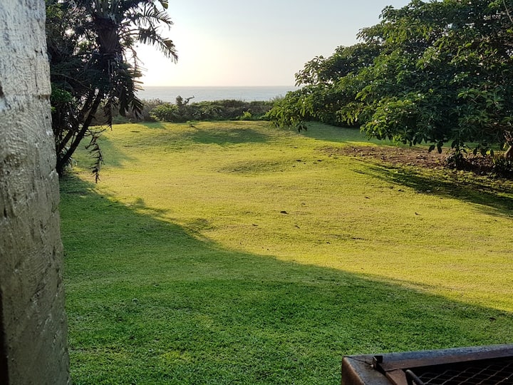 Black Rock Beach Cottage_bottom_(6 Sleeper). - Tugela Mouth