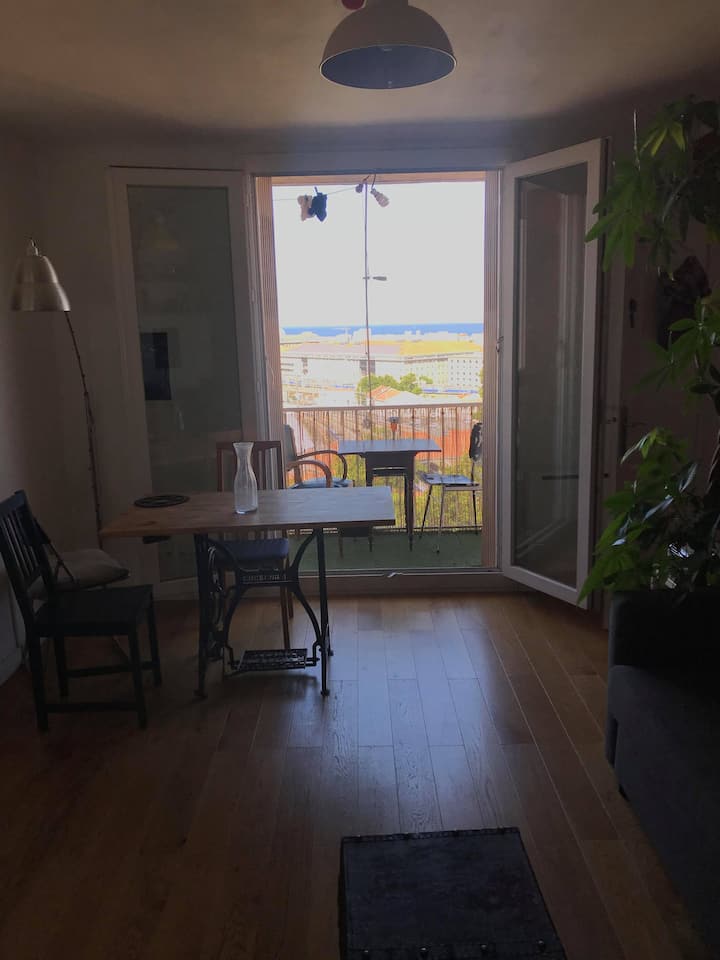 Marseille T3 Lumineux Et Chaleureux Vue Sur Mer - Marsiglia