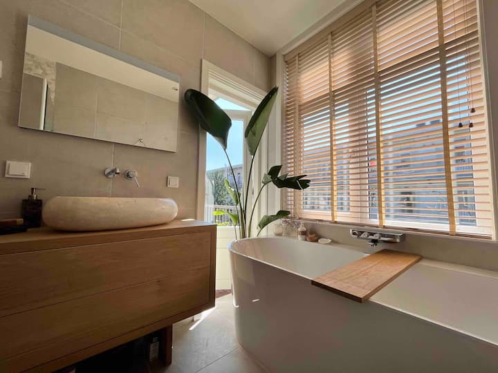 High-end Apartment In De Baarsjes At Erasmuspark - Amsterdam