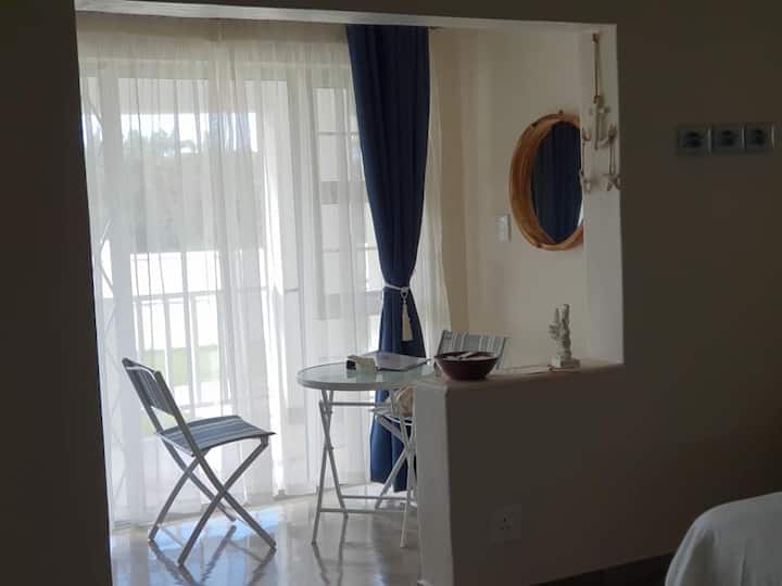 Serenity 2- Luxury Beach Unit - Port Edward