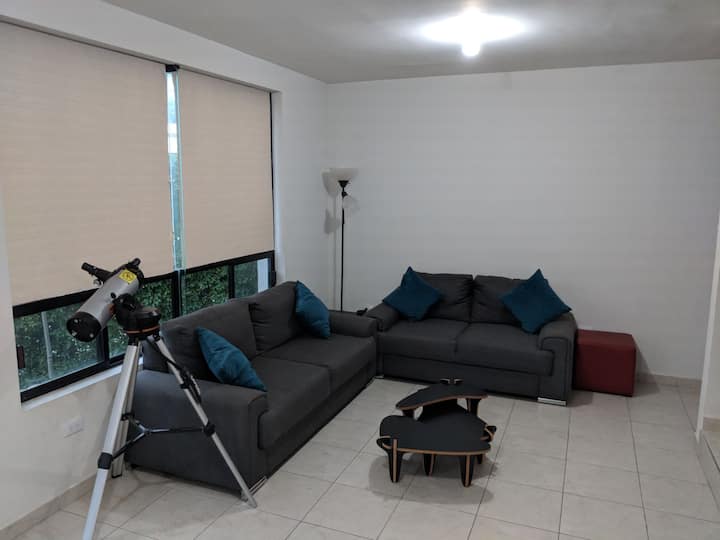 Cuarto Queen Privado Con Baño - Monterrey