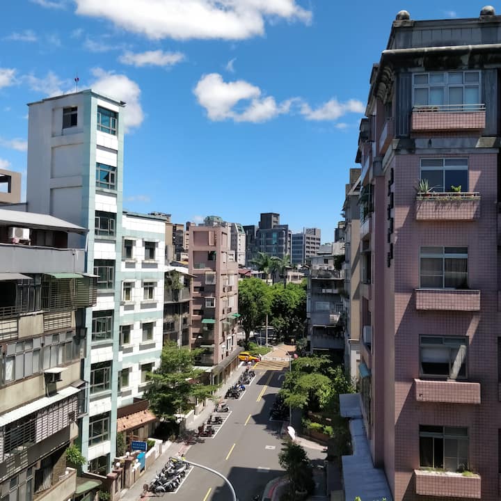 ❤️ Modern 3 Bed @ Most Gorgeous 街 In Taipei ❤️ - Taipei Railway Station