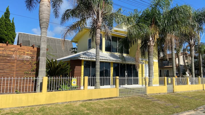 Excelente Casa Próxima Ao Mar! (Consultar Antes) - Garopaba