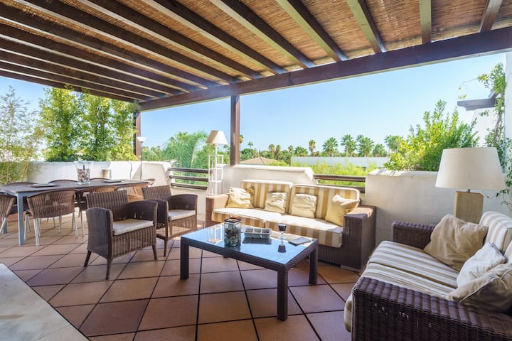 ÁTico Con Grandes Terrazas En Sotogrande - Castellar de la Frontera