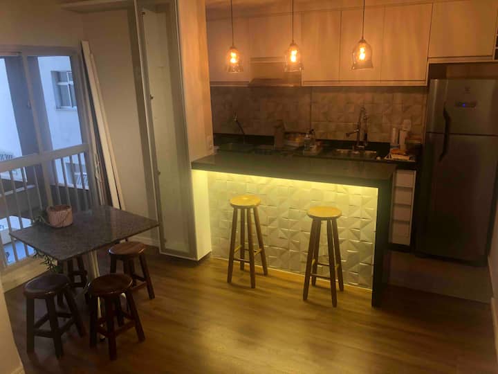 Quarto E Sala, Com óTima Localização E Conforto - Guarapari