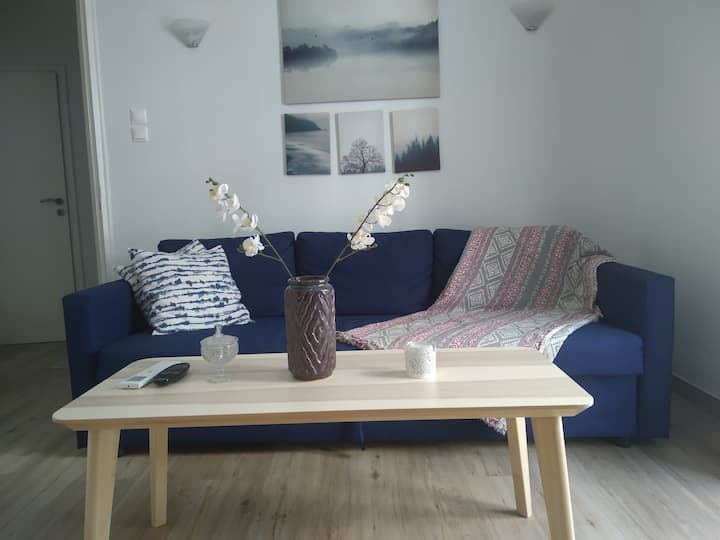 Blue White And Cosy - Athen