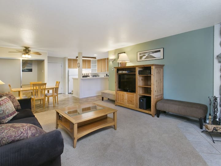 Steps To Eagle Lift, Sleeps 4 Without Sofabed-e13 - Mammoth Lakes, CA