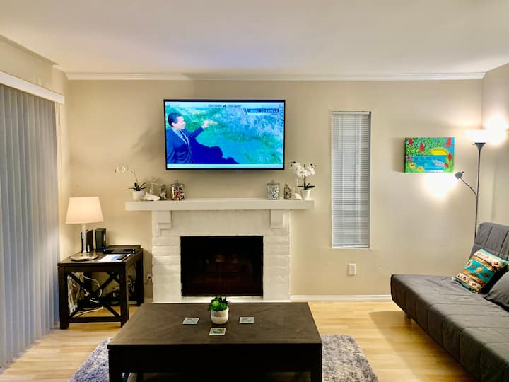 Cozy Costa Mesa Oasis, Central Location, Pool&spa - Costa Mesa, CA