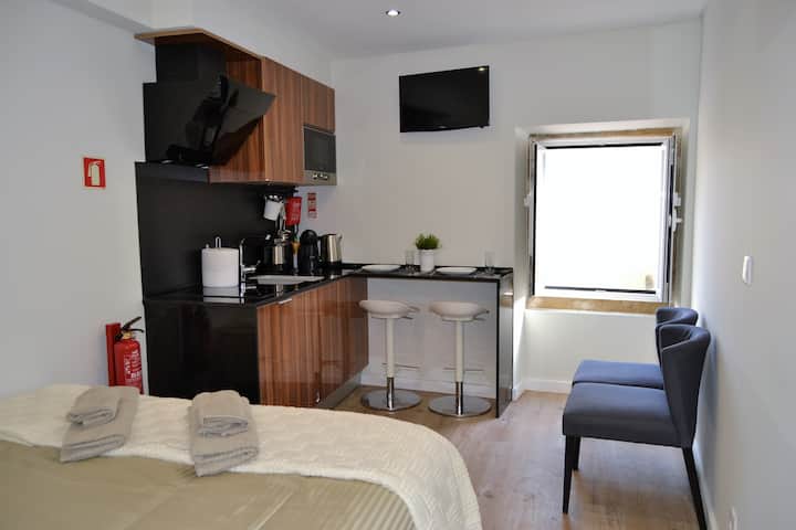 Modern Cozy Studio - Portas Do Sol - Alfama