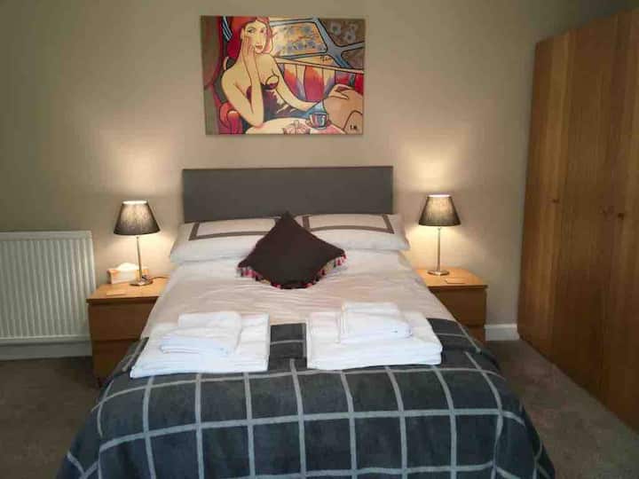 Victorian Top-floor Retreat With Leith Links Views - Edimburgo