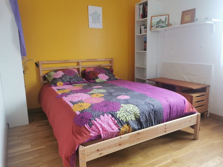 Chambre Dans Maison Individuelle - Montélimar