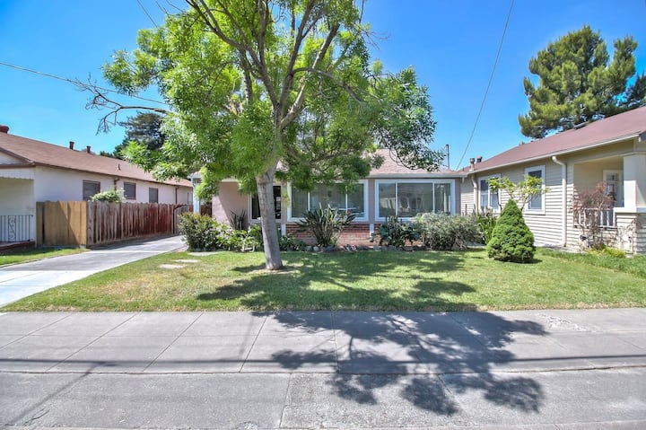 Lovely And Cozy 3b2b House Downtown San Jose - San Jose, CA
