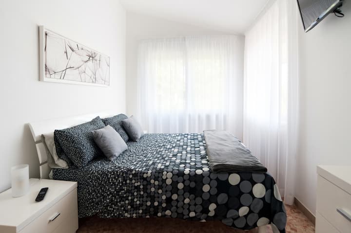 Fly By Suites - Apt 6️ One Bedroom - Pescara