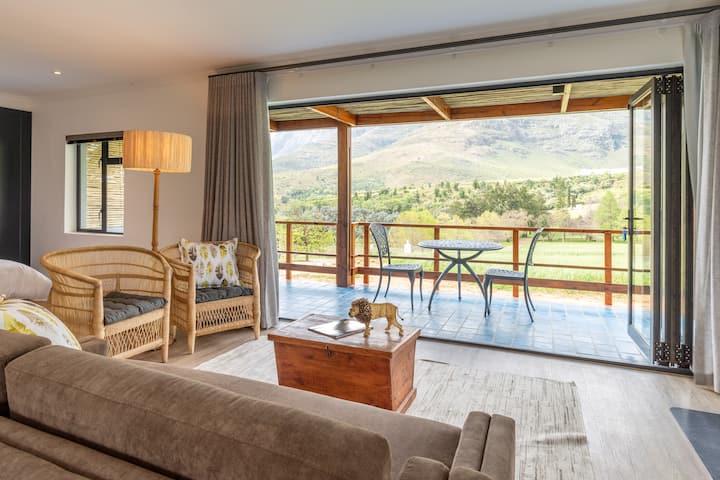 'Adonay' - Contemporary Suite In Stellenbosch - Stellenbosch