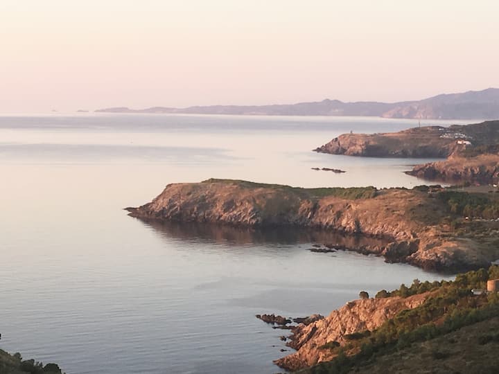 Appartement 3 *  2 Pièces Dans Maison De Maître - Cerbère