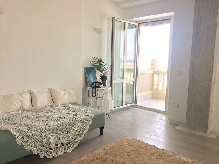 Beach Perfect For Chic Minimalists - Viareggio