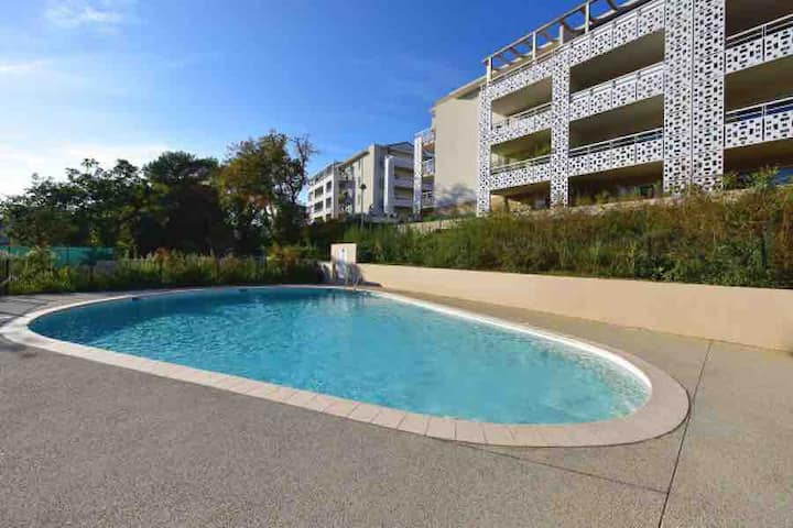 ÉLégant Appartement Climatisé Avec Piscine - Antibes