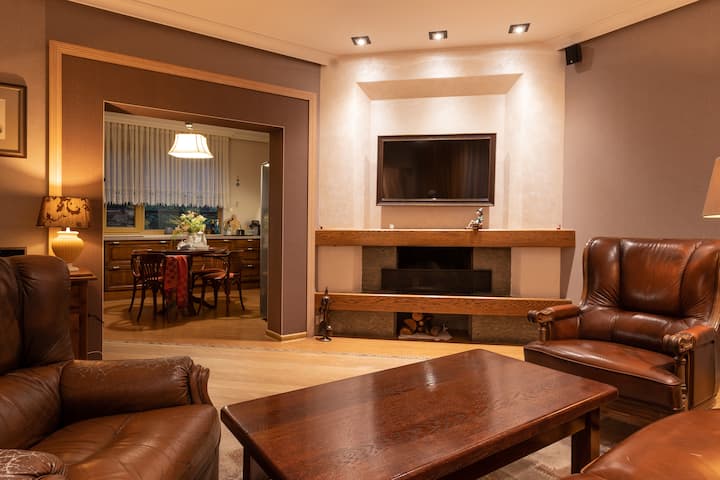 Luxury House With Garden In City Center - Veliko Tarnovo